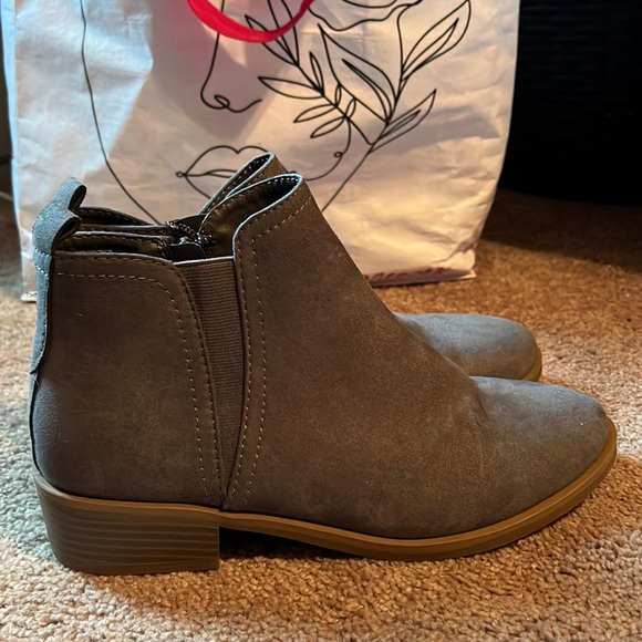 Time and Tru | Shoes | Womans Boots | Poshmark